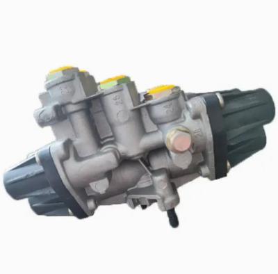 China OEM REF A0034315706 0034316806 0034315406 MAKER'S NO 934 705 005 0 Truck Air Brake Four Circuit Protection Valve for sale