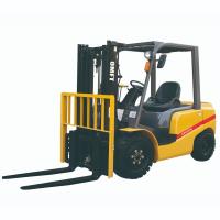 China Isuzu C240 Engine 3 Ton Steel and Rubber Counterbalanced Diesel Forklift Truck CPCD30 for sale