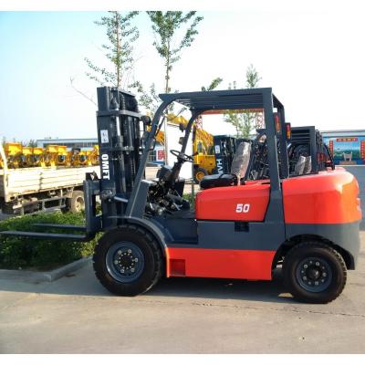 China Euro II/III/IV and Us EPA 4.5ton Diesel Forklift Truck with 4.5m Lifting Height for sale