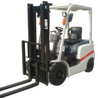 China 1.5t 1.5ton 1500kg Diesel Forklift with Automatic Transmission and Steel Rubber Material for sale