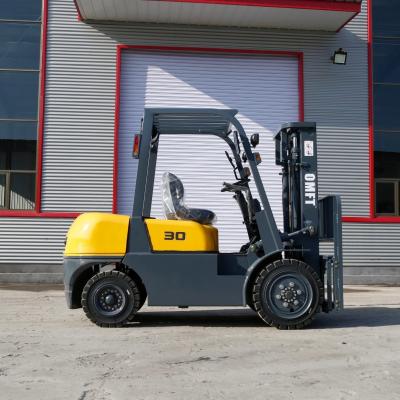 China 3 Ton Diesel Forklift Truck Lifting Height 3000-7000mm Suitable for Various Industries for sale