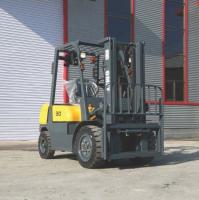 China 3t Diesel Forklift with Japanese Isuzu Engine at and 2470mm Min. Turning Radius for sale