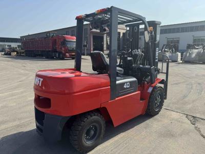 China Hydraulic Transmission 4 Ton Cpcd40 Fork Lift Truck with Cab Diesel Motor Forklift for sale