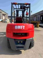 China Hydraulic Transmission 4 Ton Cpcd40 Fork Lift Truck with Cab Diesel Motor Forklift for sale