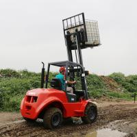 China 3.0 Ton Rough Terrain Diesel Forklift Truck with Cummins Engine and Pneumatic Tyre for sale