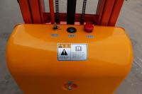 China 300kgs Capacity 24/1.6 Lifting Motor Full Electric Order Picker with 3meters Height for sale