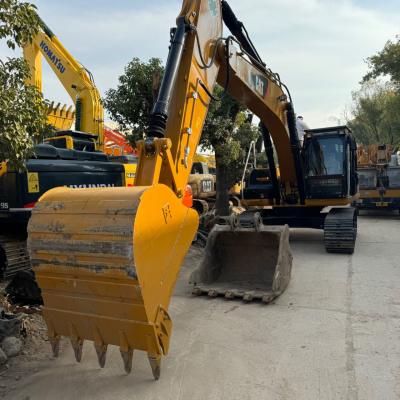China Used CAT320D2 excavator with original hydraulic pump and overall soft steel design for sale