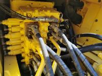China 22T Used Komatsu PC220 Crawler Excavator for Construction Projects in Original Color for sale