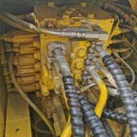 China Used Kumatsu PC220 Crawler Excavator with 1m3 Bucket Capacity in Shanghai for sale