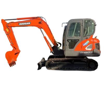 China High Slope Efficiency Used Doosan Excavator DX60 Super With 38.9kW And Original Color for sale