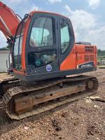 China 13000 KG Second Hand DOOSAN DX130 Excavator and Suitable for Crushing Used Hand Excavators for sale