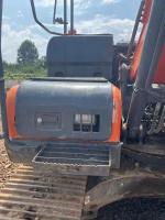China 13000 KG Second Hand DOOSAN DX130 Excavator and Suitable for Crushing Used Hand Excavators for sale