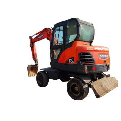 China 6000 KG Doosan Dx60 Second-hand Wheeled Excavator with and Original Hydraulic Valve for sale