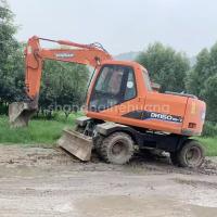 China Doosan DH150w Wheel Excavator Made in Korea with Low Machine Weight of 15 KG and Engine for sale