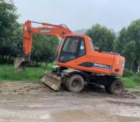 China 15 Ton Dh150w-7 Doosan Wheel Excavator With 0.75m3 Bucket Capacity for sale