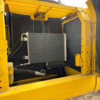 China Excavating 22 tons of durable hydraulic track type PC Komatsu 220 second-hand excavator at a low price and selling well for sale