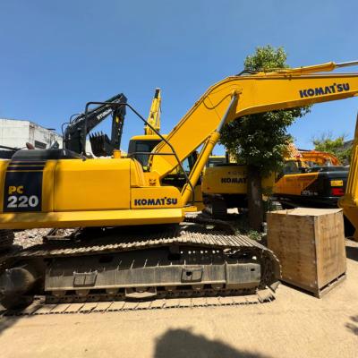 China Second-hand Komatsu PC220 Excavator with Fuel-saving and Working Systems at Affordable for sale