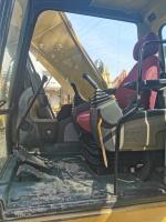 China Original Used 320b 320c Crawler Excavator with Original Hydraulic Cylinder Valve for sale