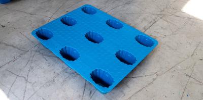 China Durable Convenient SGS Blow Molding Plastic Pallets 1000*800 mm Lighter Pallets for sale