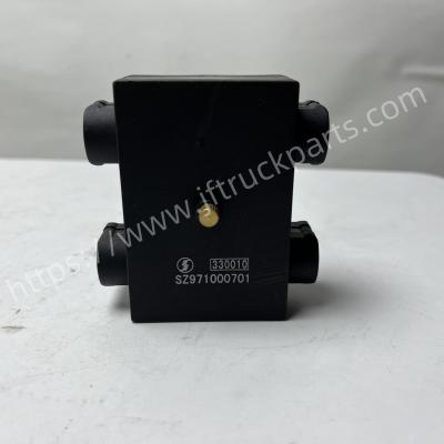 China Shac M3000 X3000 truck parts fuse box assembly SZ971000701 for sale