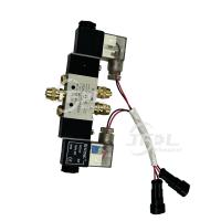China DC24V Door pump system solenoid valve 4V220-08 for Yutong bus  spare parts for sale