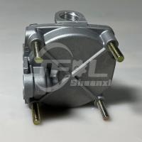 China Brake Relay Valve 81.52116.6070 Truck Spare Parts For Shac Delong for sale