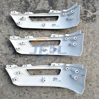 China Lower Right Bumper Trim Panel H4831012201A0 Right Fog Lamp Frame For Foton Auman EST-H5 Cab Standard Floor Tractor/Cargo Truck for sale