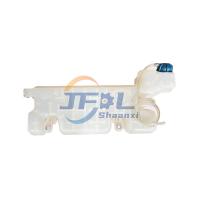 China Expansion Tank Assembly DZ96149533009 DZ96149533008 Coolant Overflow Bottle For Shacman Delong X3000 Truck for sale