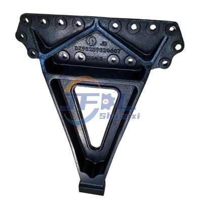 China Stabilizer Bar Bracket DZ95259520607 Lower Thrust Rod Bracket For Shacman Delong M3000 Truck for sale