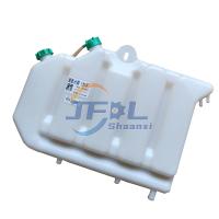 China Coolant Expansion Tank Assembly AZ9112530333 Water Tank For Sinotruk Howo Steyr King Heavy‑Duty Truck for sale