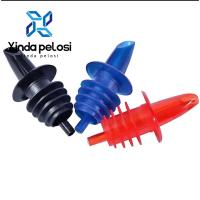 China Bar Plastic Pour Spout Measured Water Olive Oil Pourer Cap for sale