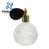 China Spray Pump For Perfume Bottles Empty Luxury Flat Square Fragrance Bottle Black Refillable for sale