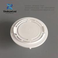 China Accept Custom Color / Size Factory Price Plastic Caps For Engine Oil Tin Can for sale