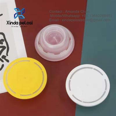 China Custom Plastic Caps For Engine Oil Tin Can for sale