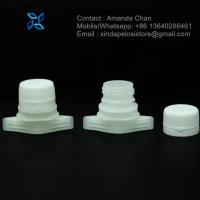 China Plastic Non Spill Liquid Pouch Bottle Spout With Screw Cap For Refillable Squeeze Pouches for sale