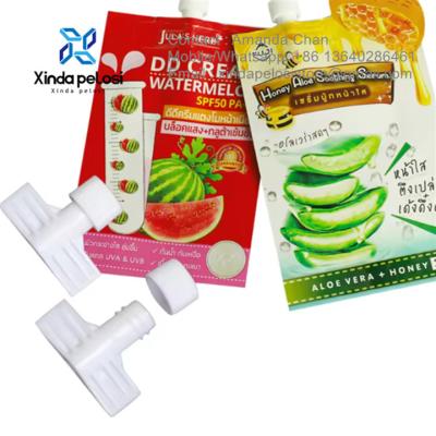 China Beverage Pouch Plastic Spout Cap For Liquid Food Pouch Juice Bag for sale