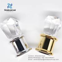 China Luxury Cosmetic Gold Crown Bottle Cap For PET Cosmetic Round Bottle for sale