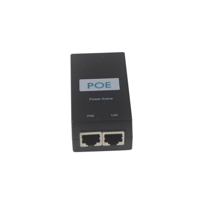China 12V 24V 48V Passive PoE Injector for IP Cameras 10/100/1000Mbps with 10W-15W Output Power and 85% Efficiency for sale