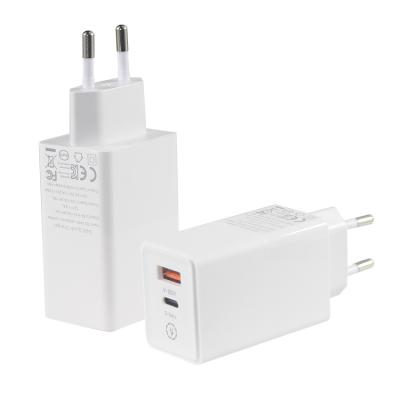 China 65W GaN USB-C PD Fast Charger 2-Port Laptop Phone Adapter 100-240V for sale