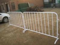 China Hot Dipped Galvanized Removable Safety Barriers 2.1M Construction Crowd Control Fence for sale