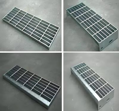 China Galvanized Steel Grating 30x100mm Mesh 3mm Thickness Welded for sale