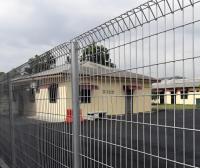 China 8ft Powder Coated Galvanized Iron Welded Wire Mesh Roll Top BRC Fence Panel for sale