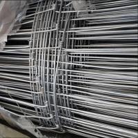 China 6FT High Prevent Sheep Escapes Heavy Duty Galvanized Cattle Mesh Fence for sale