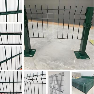 China Power Coated Welded V Mesh Triangle Bend Security Fence for sale