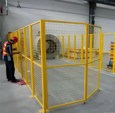 China Powder Coated Low Carbon Steel Metal Wire Mesh Fencing with 50x50mm Mesh Opening for Workshop Isolation for sale