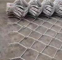 China 6FT High Electric Galvanized Wind Resistant Chain Link Fence Wire Mesh Roll for sale