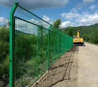 China 2.0m High PVC Coated Welded Wire Mesh Fence Panel with Ball Proof Design for Sports Field Boundary Fencing for sale