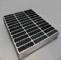 China Tooth Shape Anti Slip Galvanized Steel Grating Panel with 30mm Bearing Bar Pitch for Walkway and Stair Tread for sale