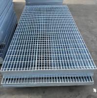 China ASTM A1011 Galvanized Sheet Steel Grating Roof Walkway Safety Grating Panel 30x100mm for sale