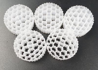 China 38 Holes Mbbr Water Treatment Ras 800m2/M3 Surface Area Bio Media for sale